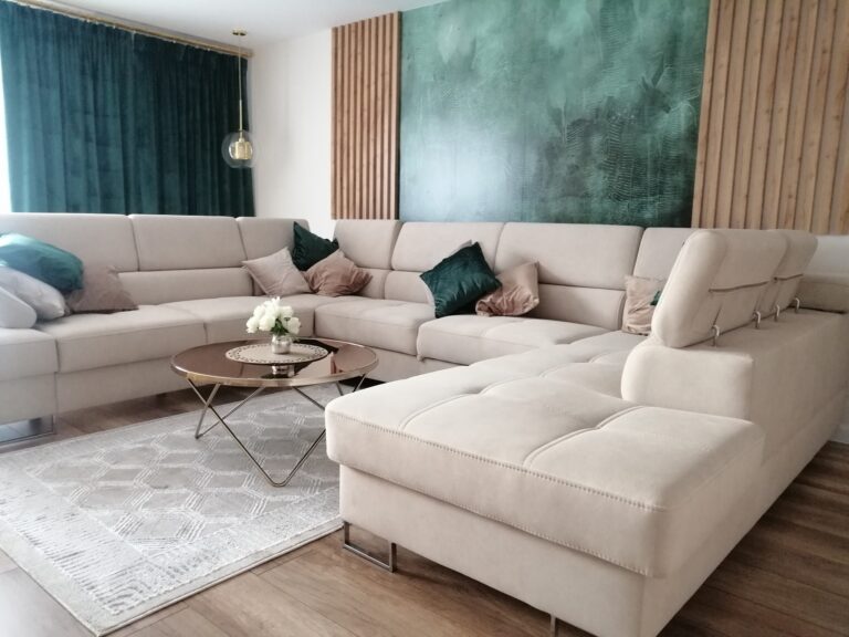 Producent mebli tapicerowanych i skórzanych - Meble Górecki
